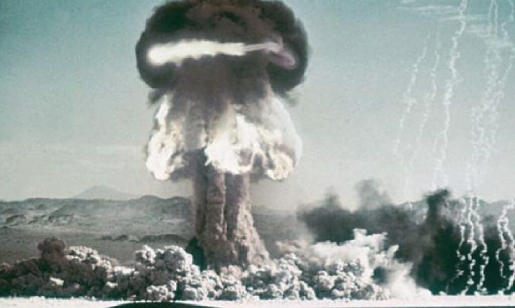 Il Progetto Manhattan: come nasce la bomba atomica