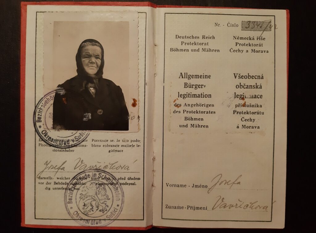 Storia della carta d'identità: come nasce il nostro documento più ...